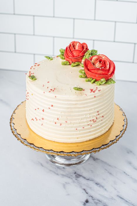 Decorating Ideas For A Vanilla Cake